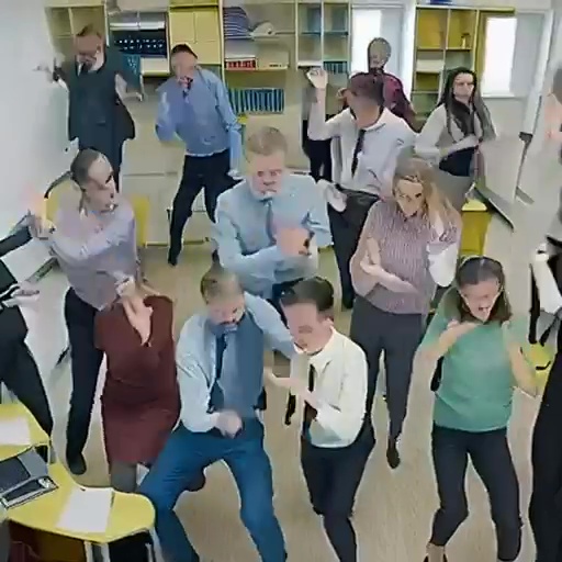 Fritz Gnad | Office Dance